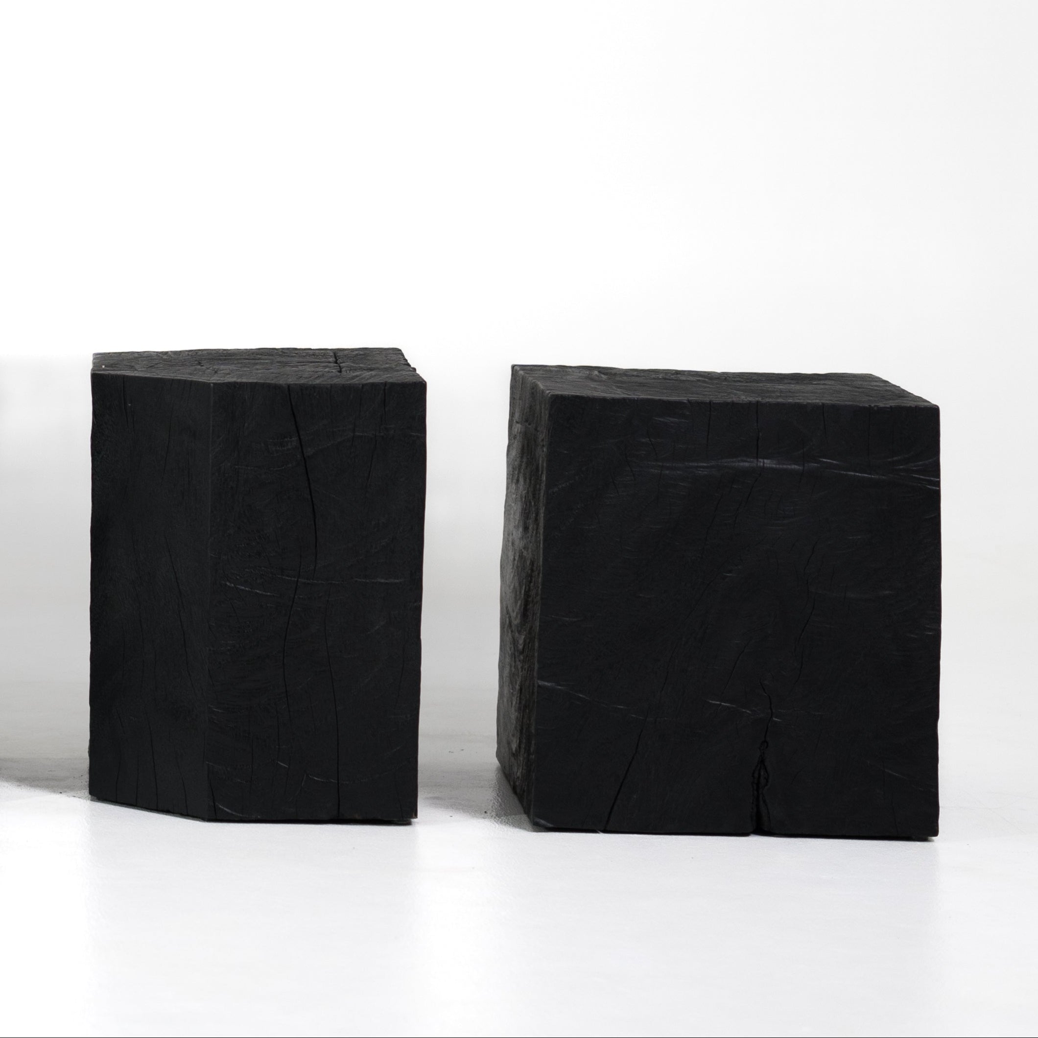 Anino Freeform Stool – Casa Selma