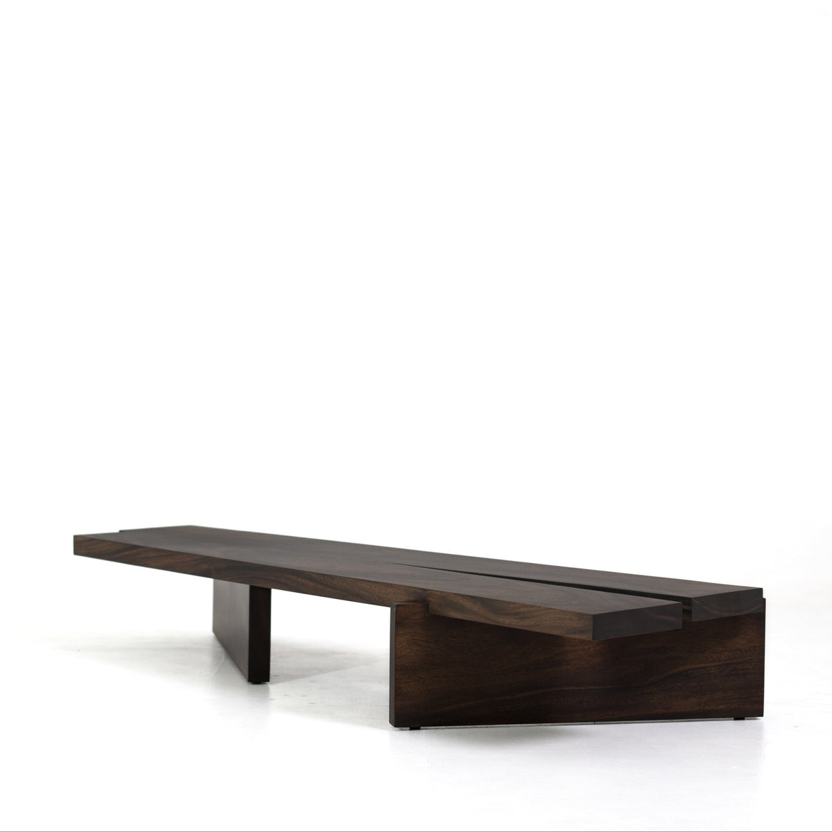 Tables – Casa Selma