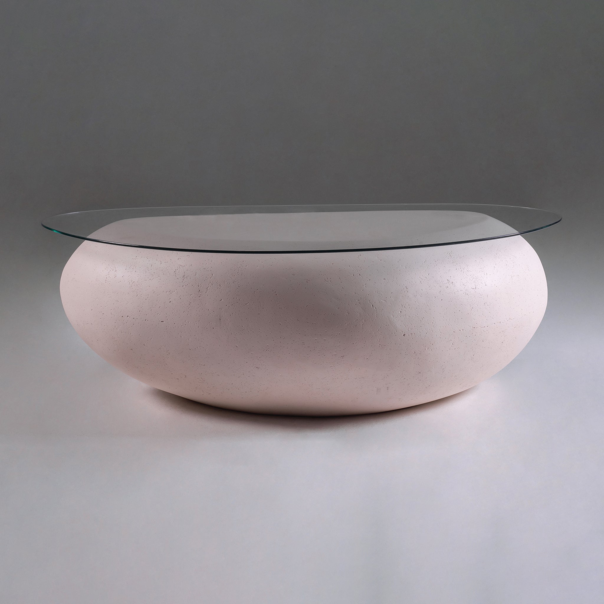 Pebble Table – Casa Selma